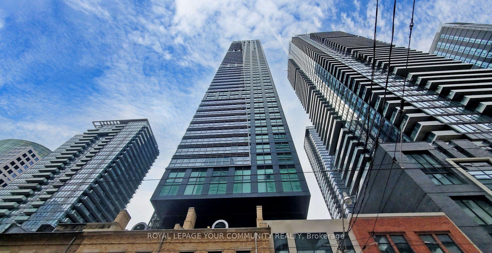 3507 - 327 King Street W, Toronto, ON M5V 0W7