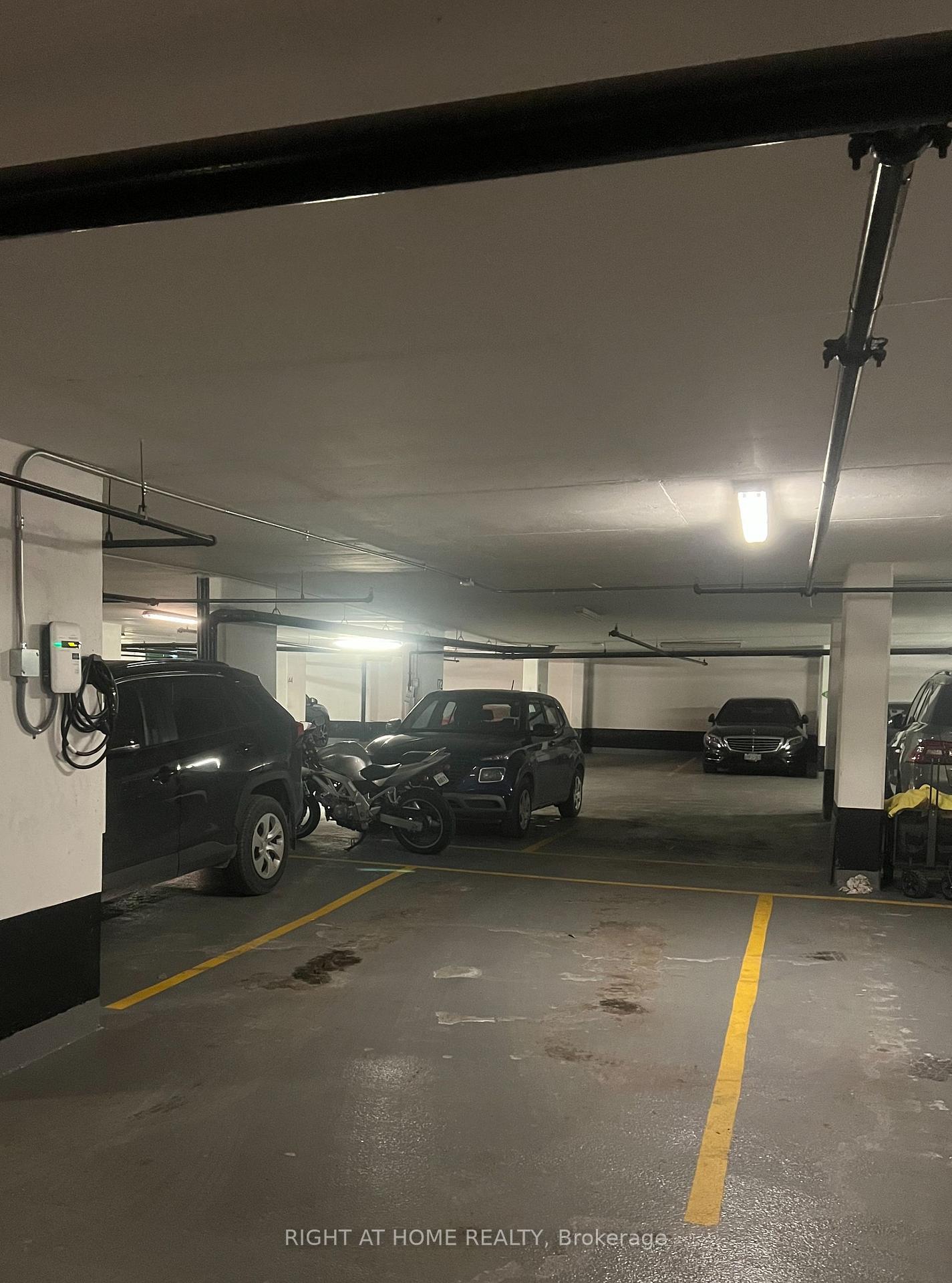 3511 - 30 Shore Breeze Drive, Toronto, ON M8V 0J1