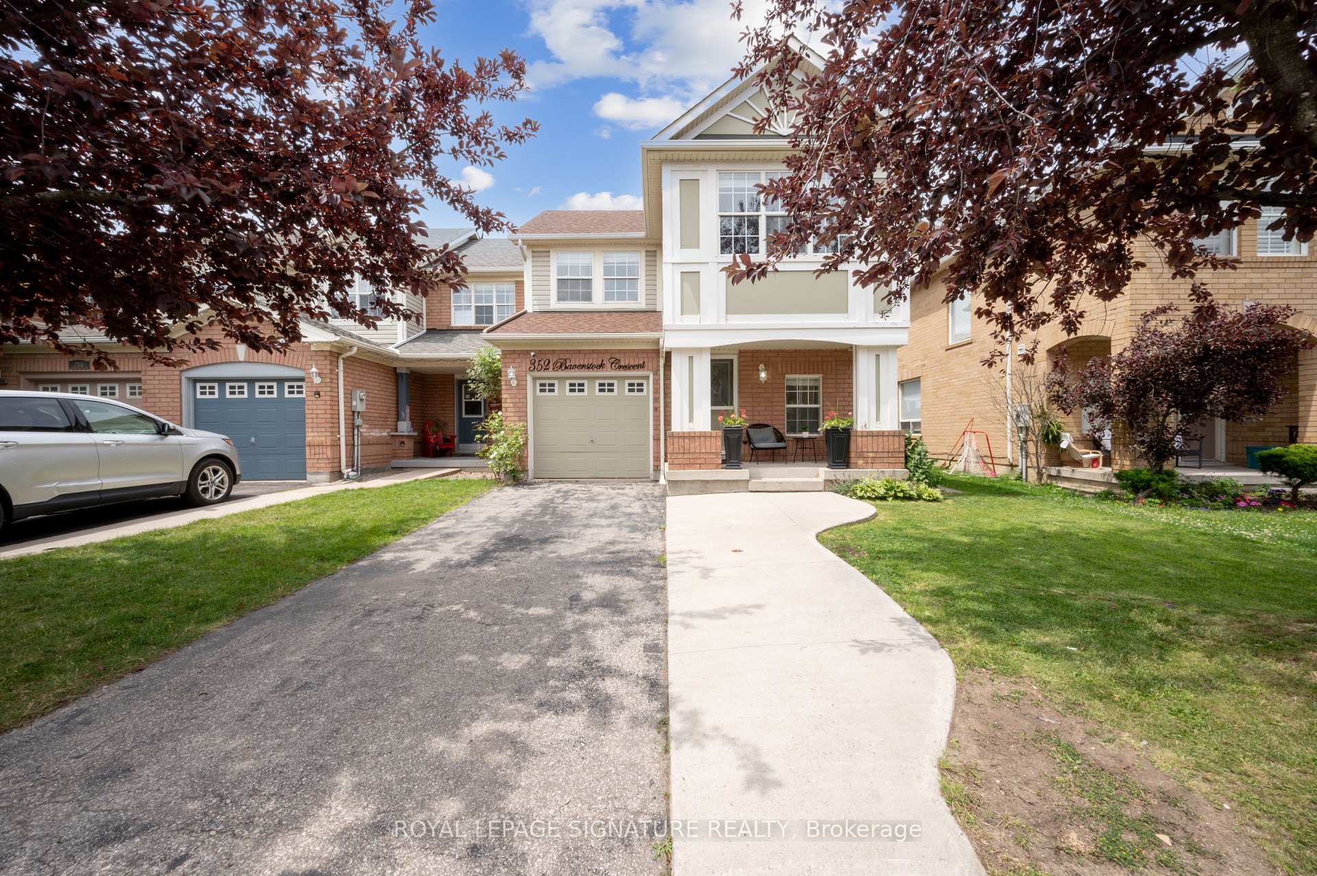 352 Baverstock Crescent, Milton, ON L9T 5L2