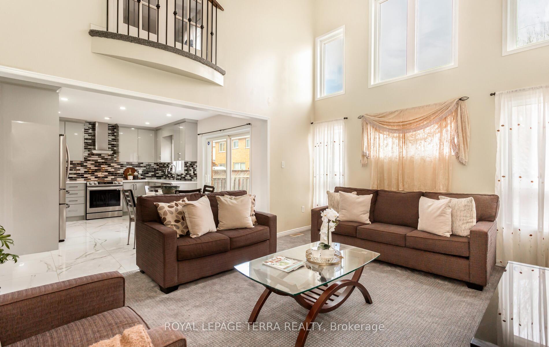 355 Edenbrook Hill Drive, Brampton, ON L7A 2N4