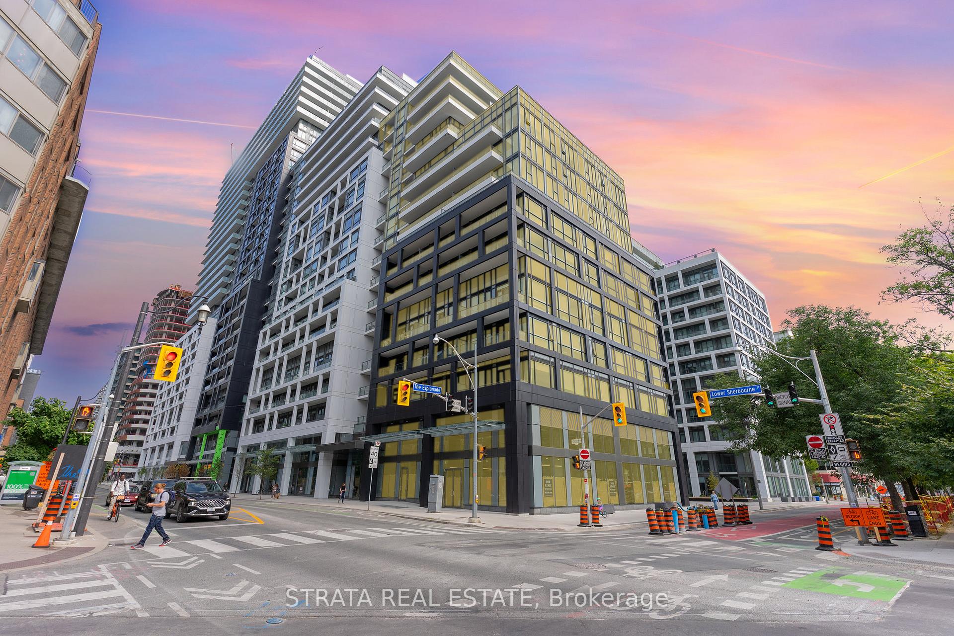 358 D - 121 Lower Sherbourne Street, Toronto, ON M5A 0W8