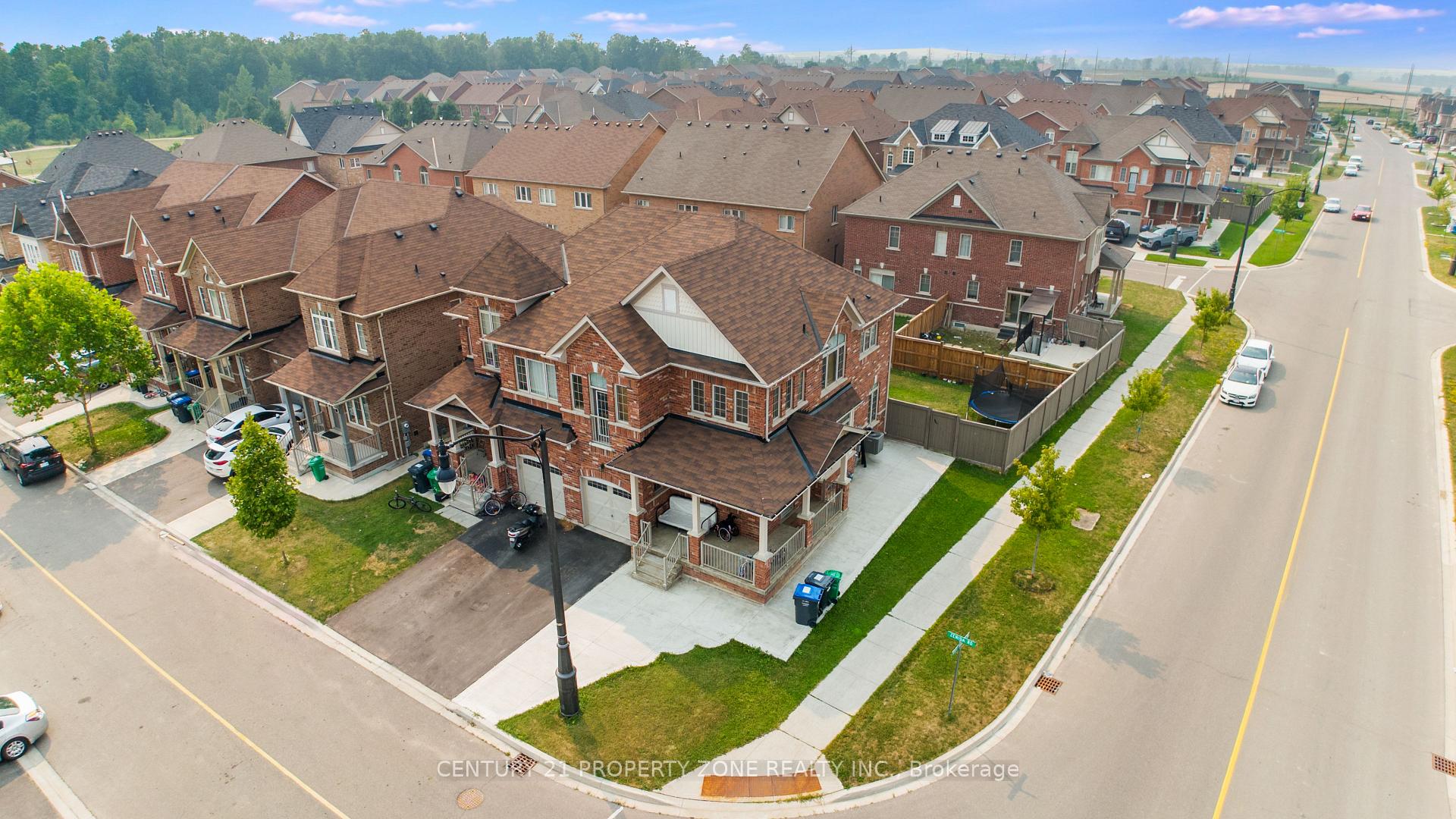 358 Robert Parkinson Drive, Brampton, ON L7A 4C5