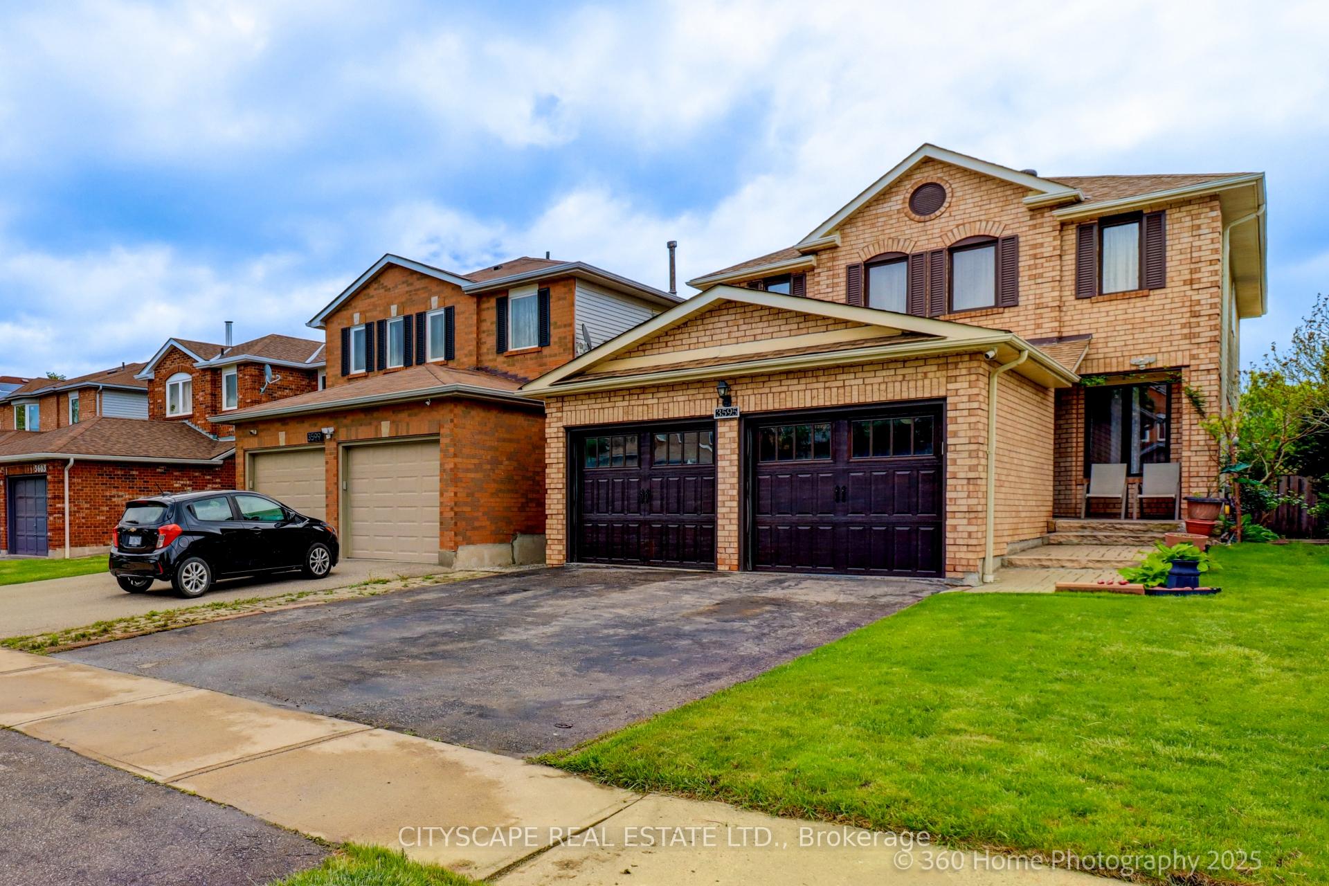3595 Cherrington Crescent, Mississauga, ON L5L 5C5
