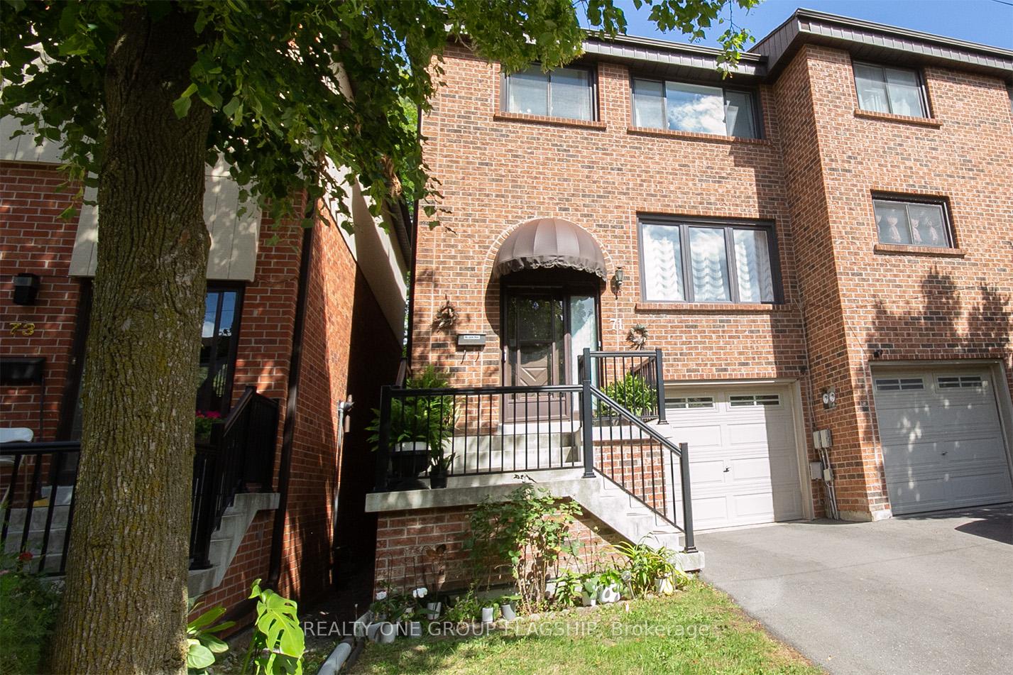 71 Maple Branch Path, Toronto, ON M9P 3T4