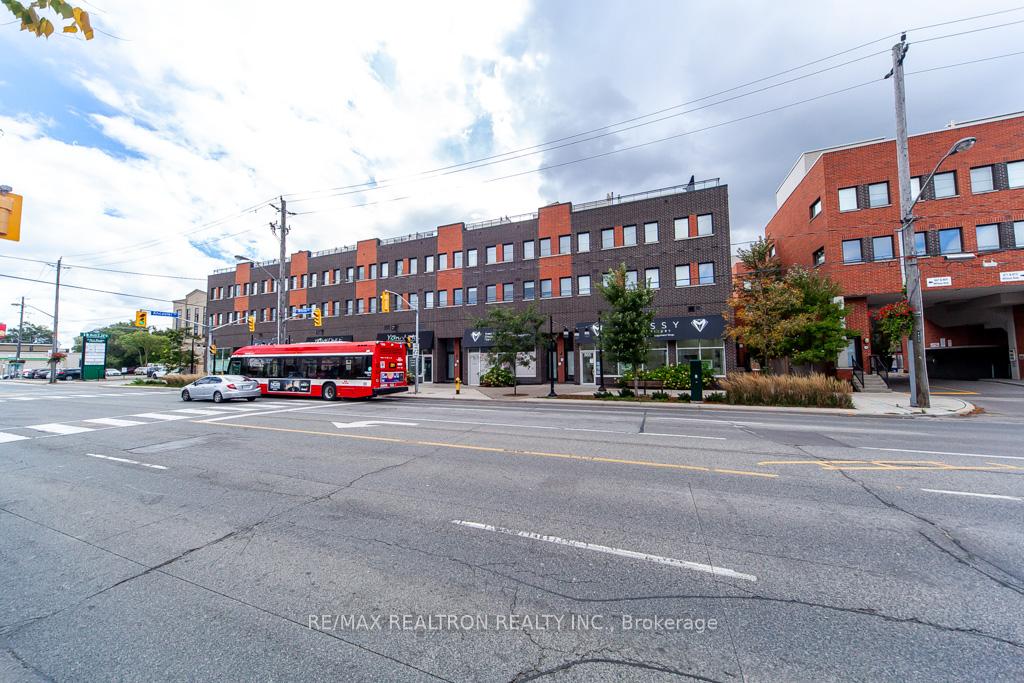 36 - 869 Wilson Avenue, Toronto, ON M3K 0A4