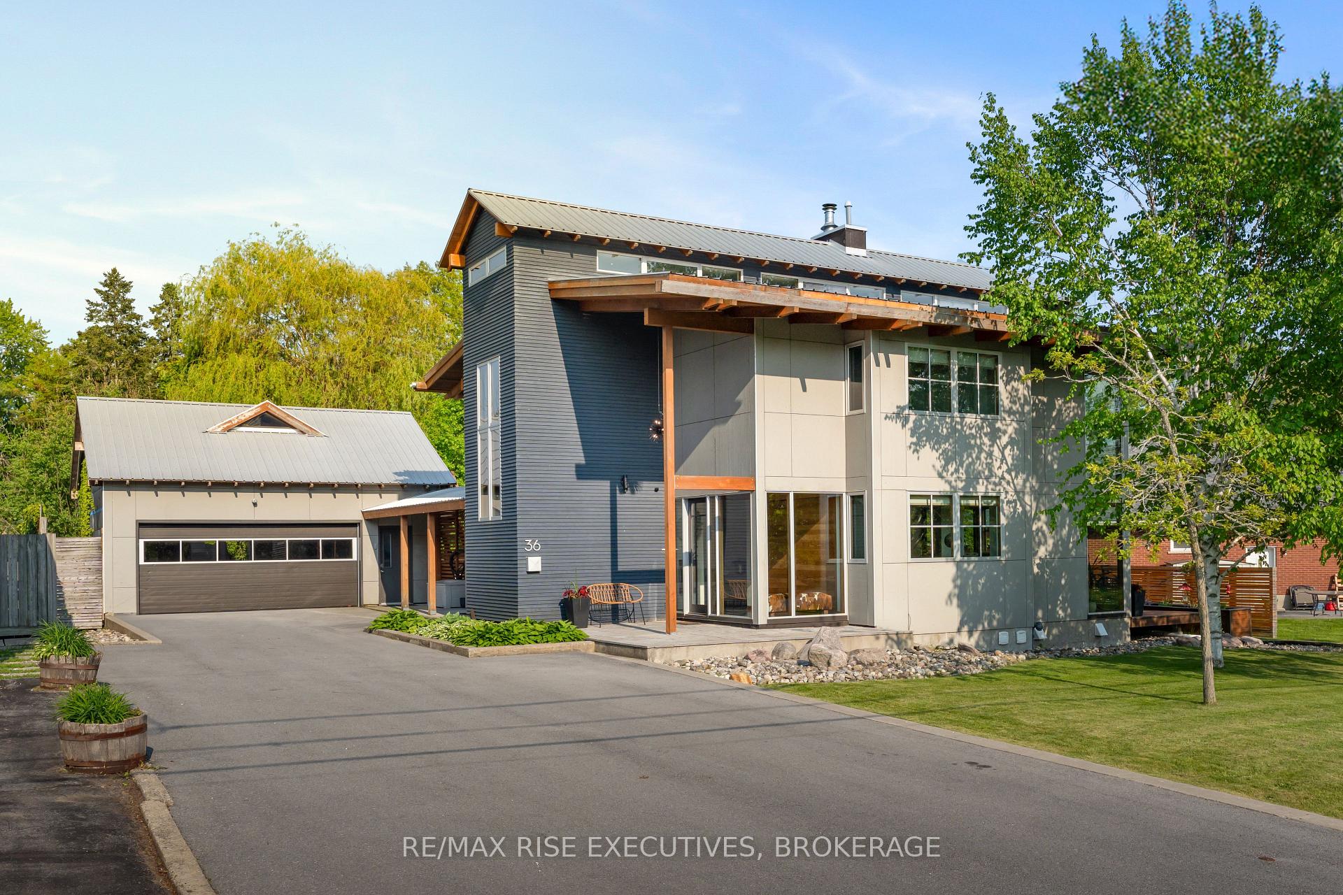 Kingston Real Estate MLS® Listings & Houses For Sale