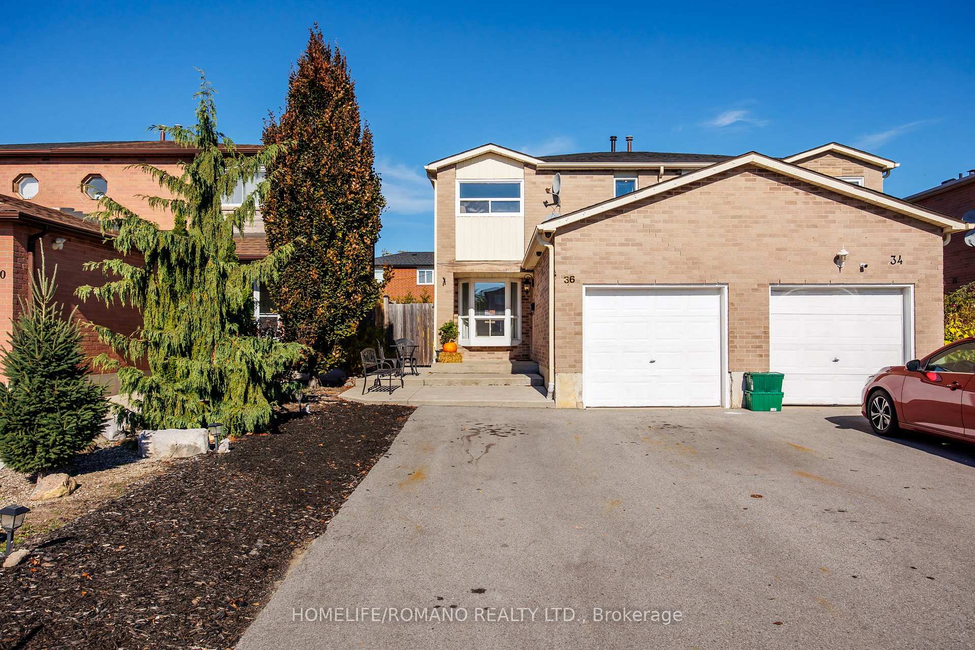 36 BROUGHAM Drive, Vaughan, ON L4L 3E1