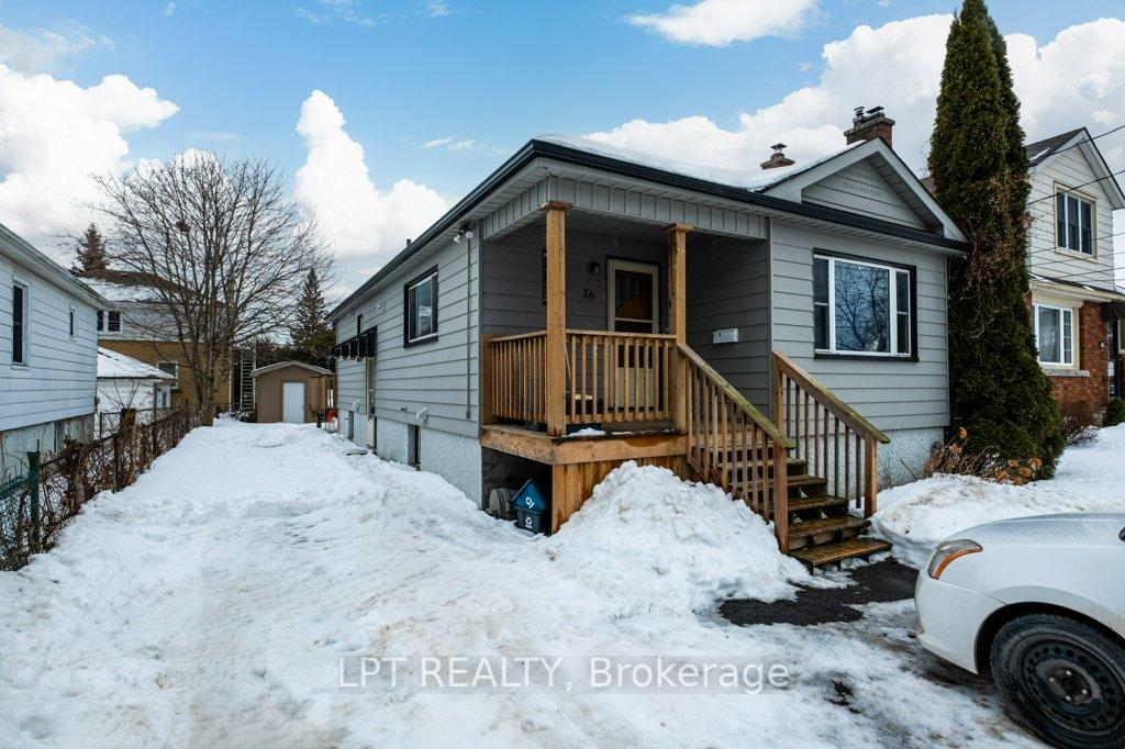 36 Carruthers Avenue, Kingston, ON K7L 1M2