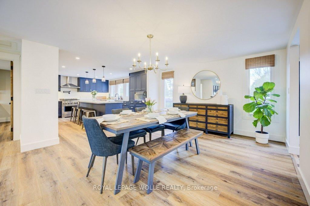 36 Milton Avenue W, Cambridge, ON N3C 2Y4