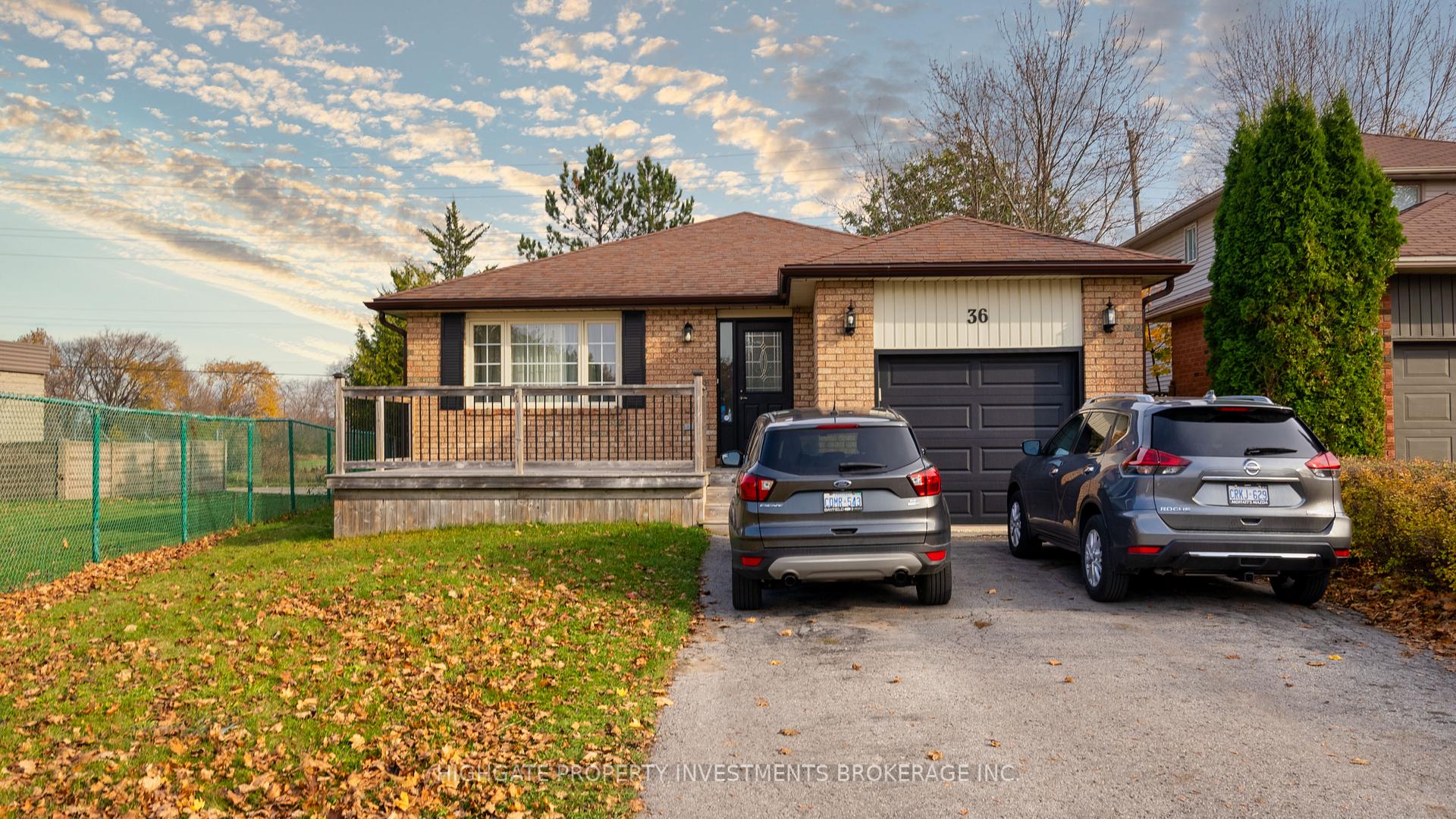 Lower - 36 Rosenfeld Drive, Barrie, ON L4M 5X2
