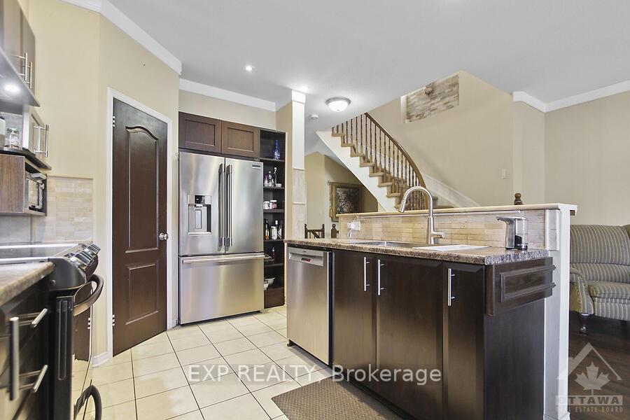 361 ROYAL FERN Way, Blossom Park - Airport and Area, ON K1V 2K6