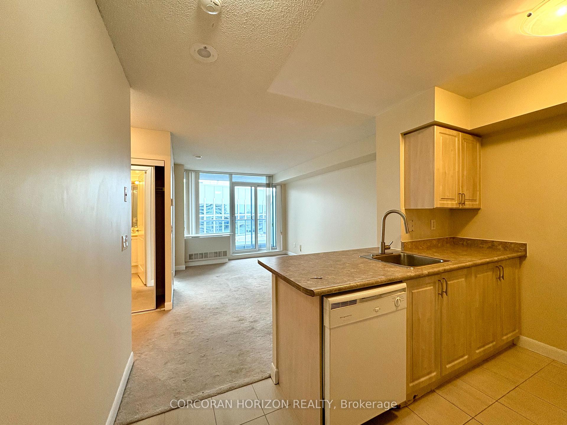 3610 - 4978 Yonge Street, Toronto, ON M2N 7G8