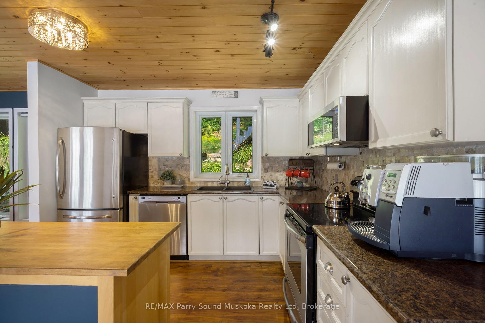 362 Healey Lake, The Archipelago, ON P0G 1C0