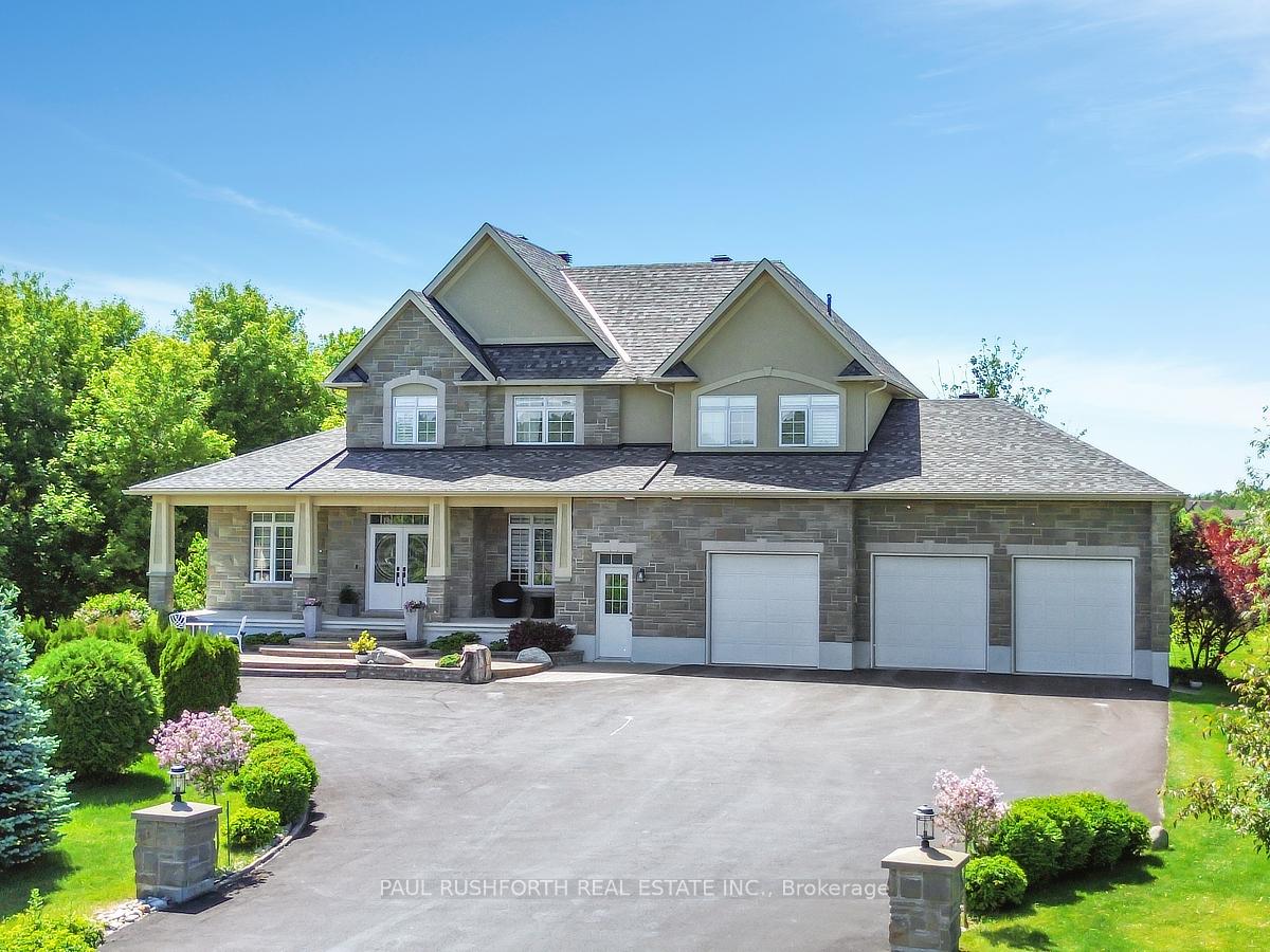 365 West Lake Circle, Carp - Huntley Ward, ON K0A 1L0