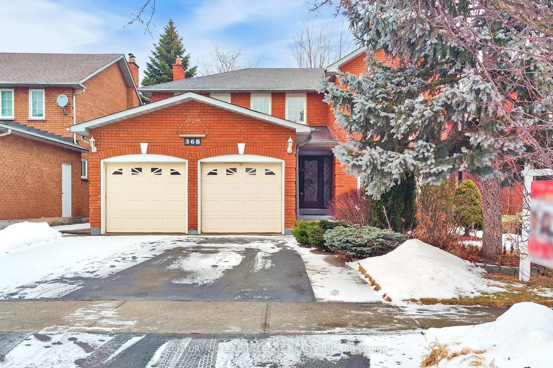 368 Commonwealth Circle, Mississauga, ON L5B 3V3