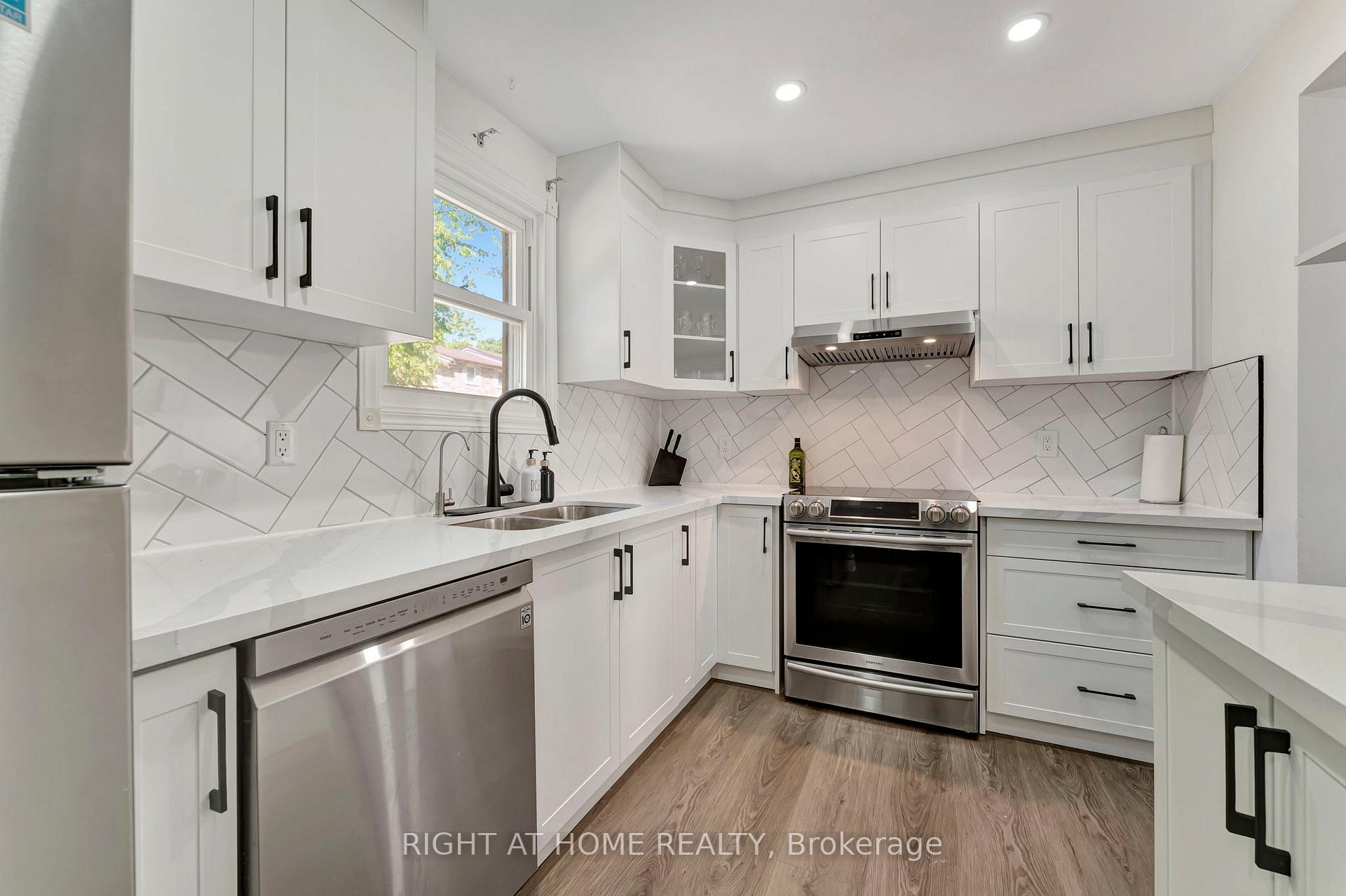 37 - 175 Cedar Street, Cambridge, ON N1S 4X9