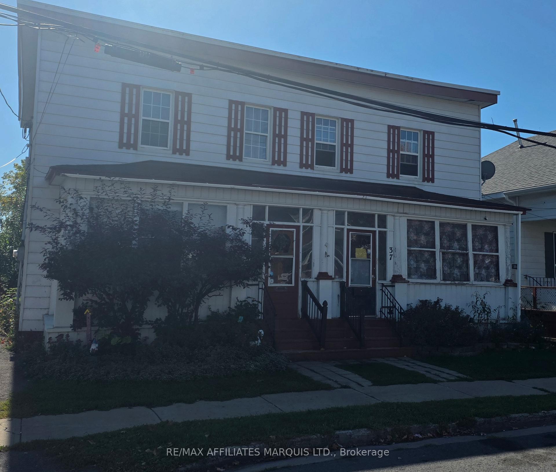 37-39 Duncan Street, Cornwall, ON K6H 1H4