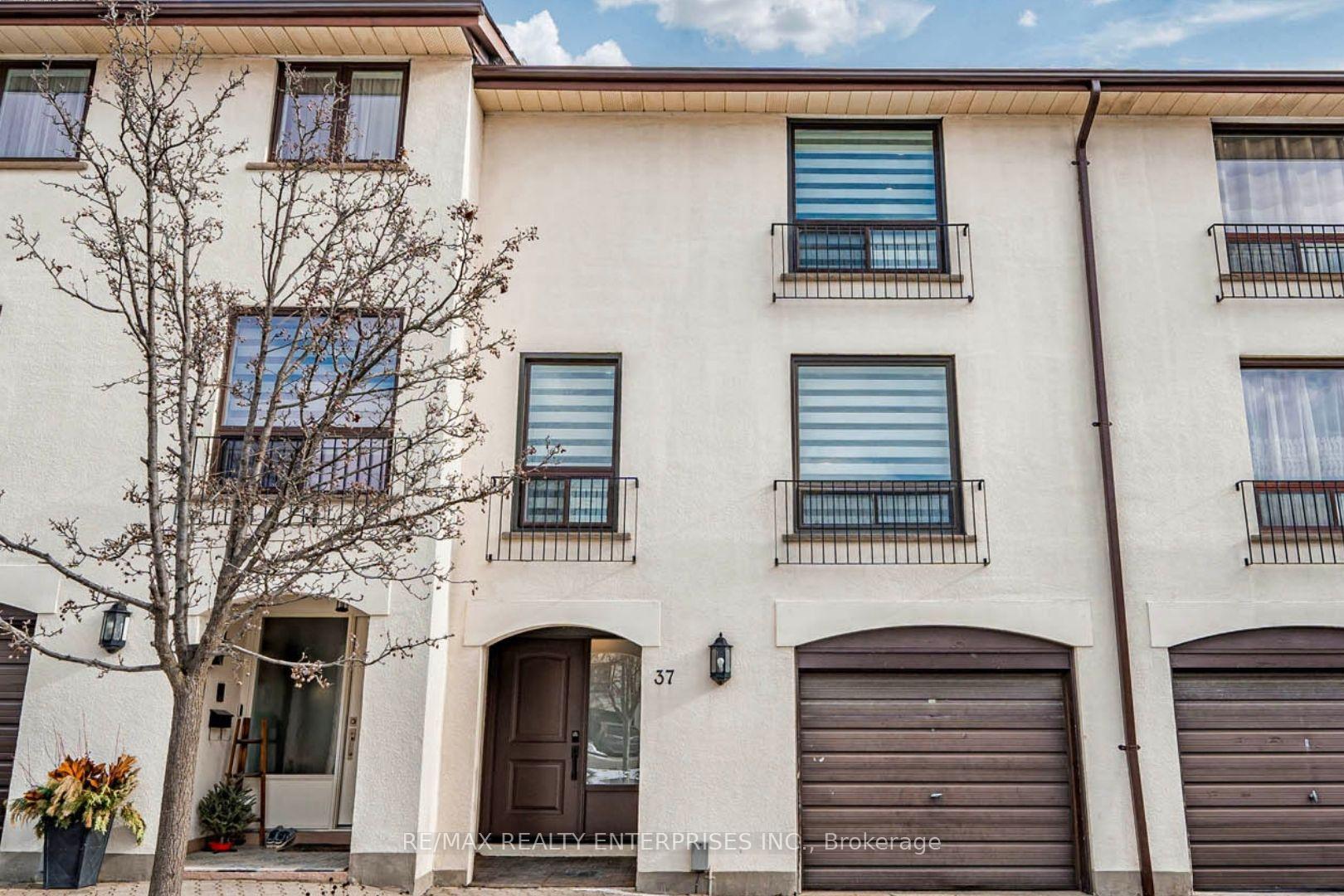 37 - 6679 Shelter Bay Road, Mississauga, ON L5N 2A2