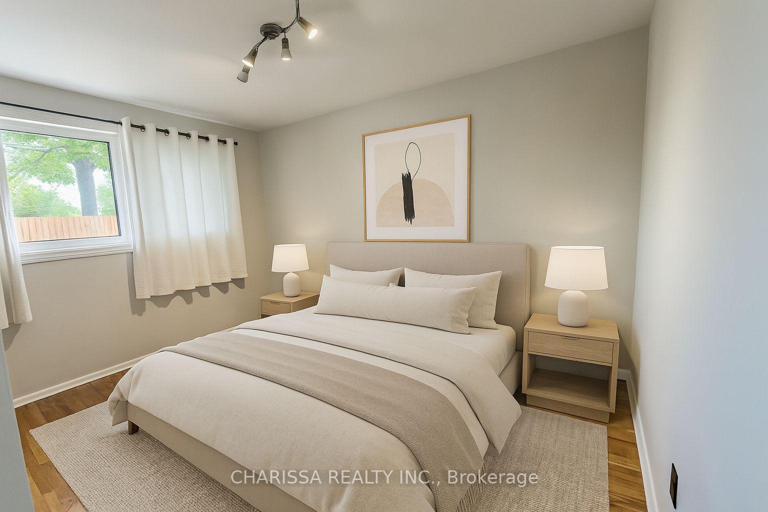 Upper - 37 KINGSLEA Drive, Hamilton, ON L8T 3Z8