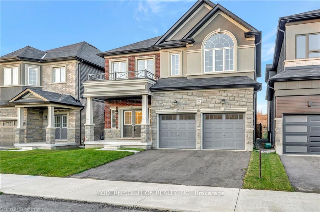 37 Macklin Street, Brantford, ON N3T 5L8