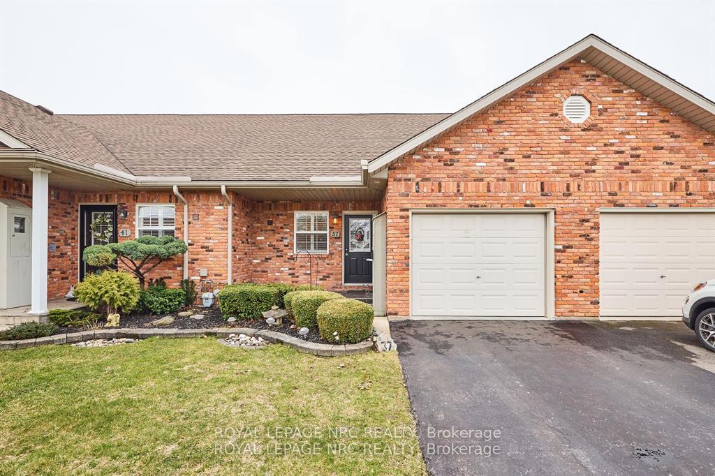 37 Maple Street, Port Colborne, ON L3K 6G7