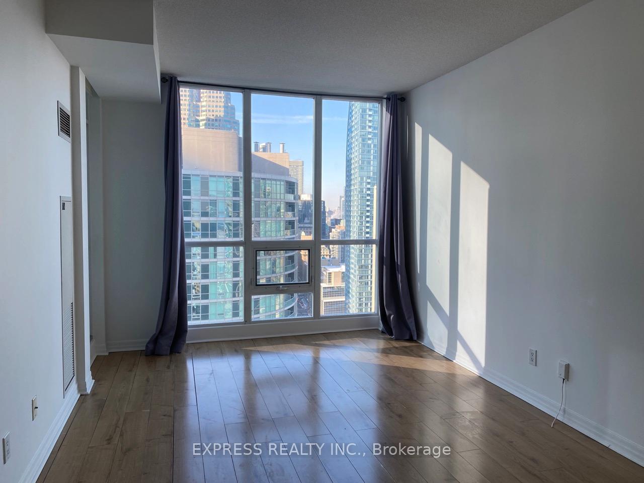 3704 - 16 Yonge Street, Toronto, ON M5E 2A1