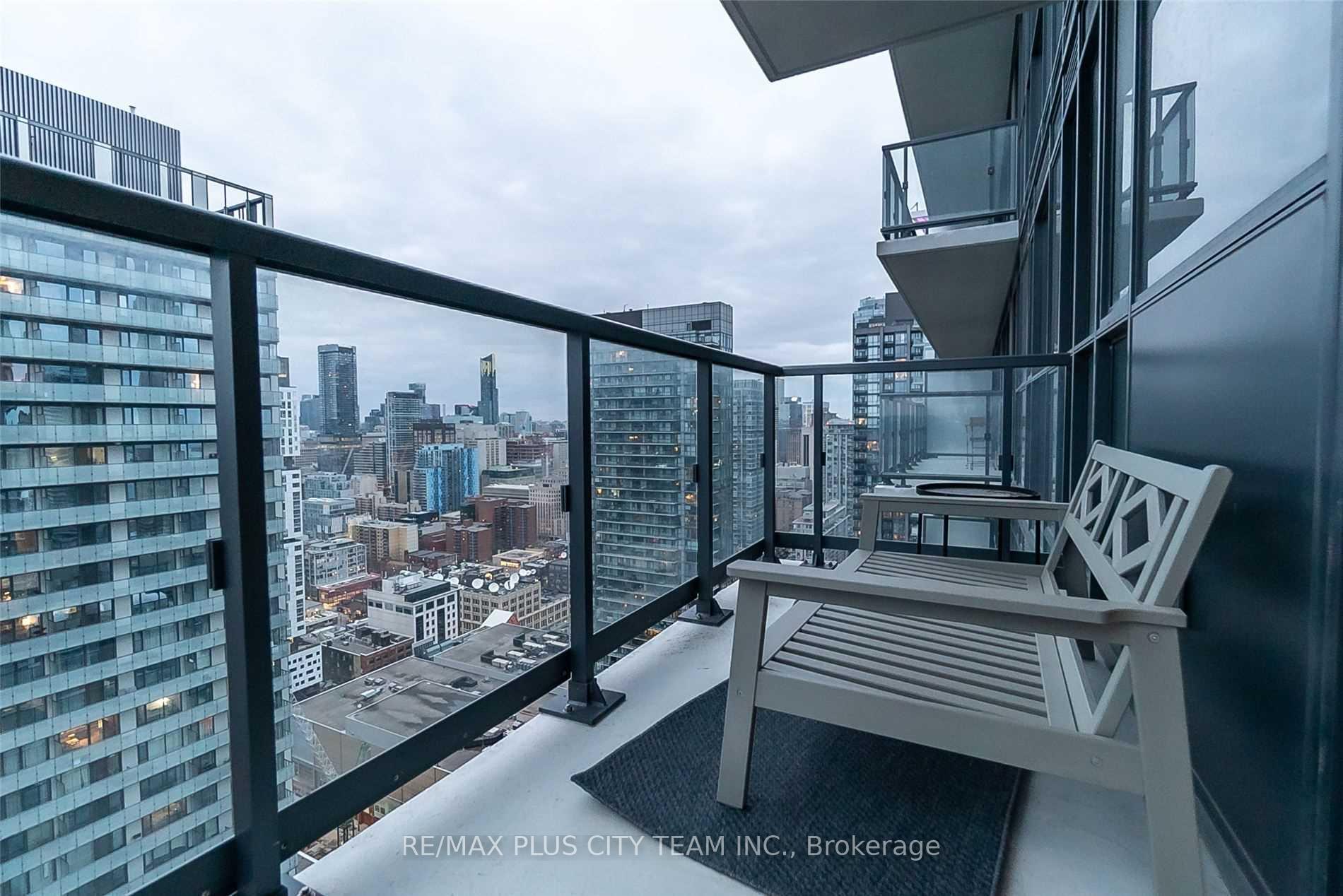 3706 - 87 Peter Street, Toronto, ON M5V 0P1