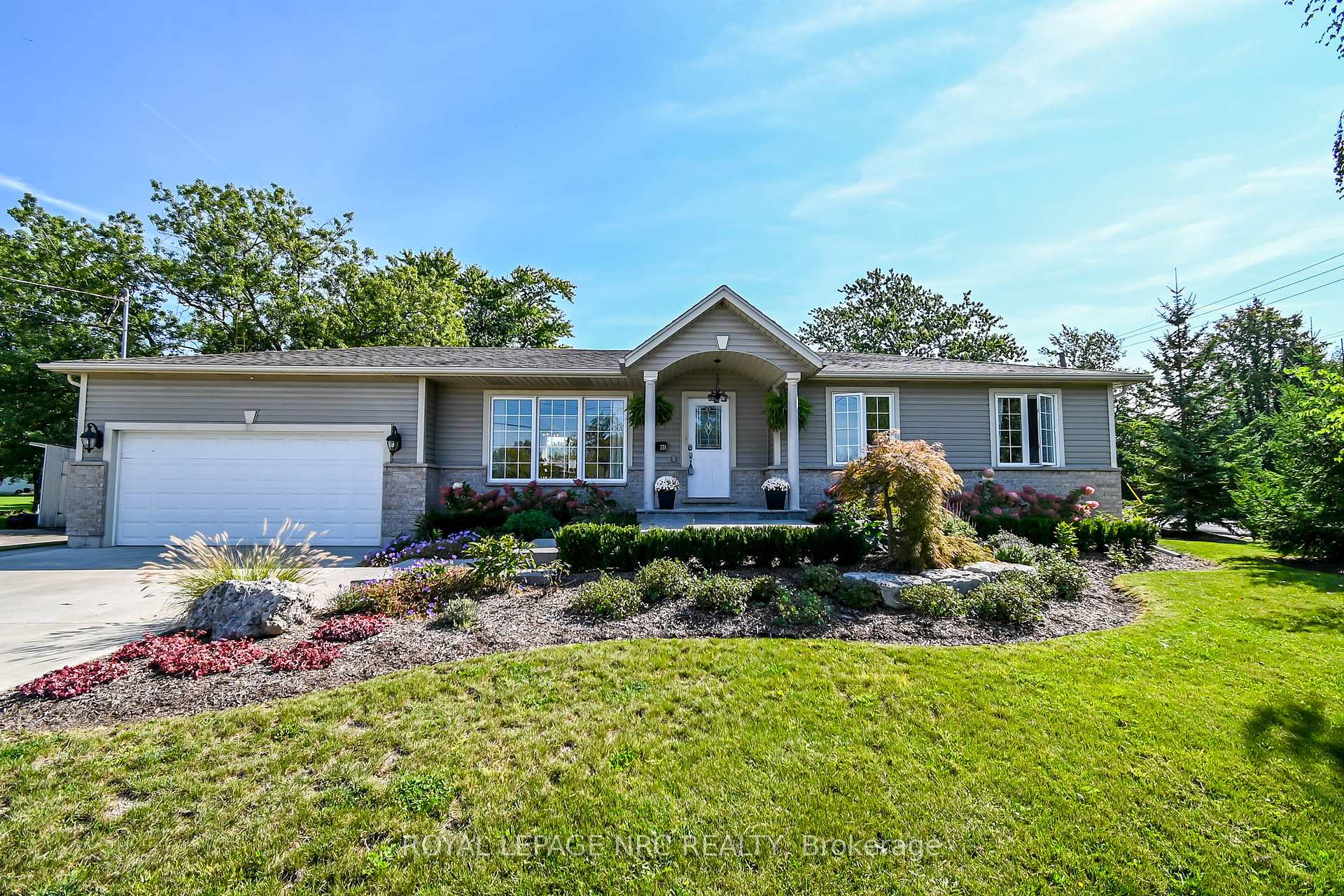 371 RIVERSIDE Drive, Welland, ON L3C 5E8