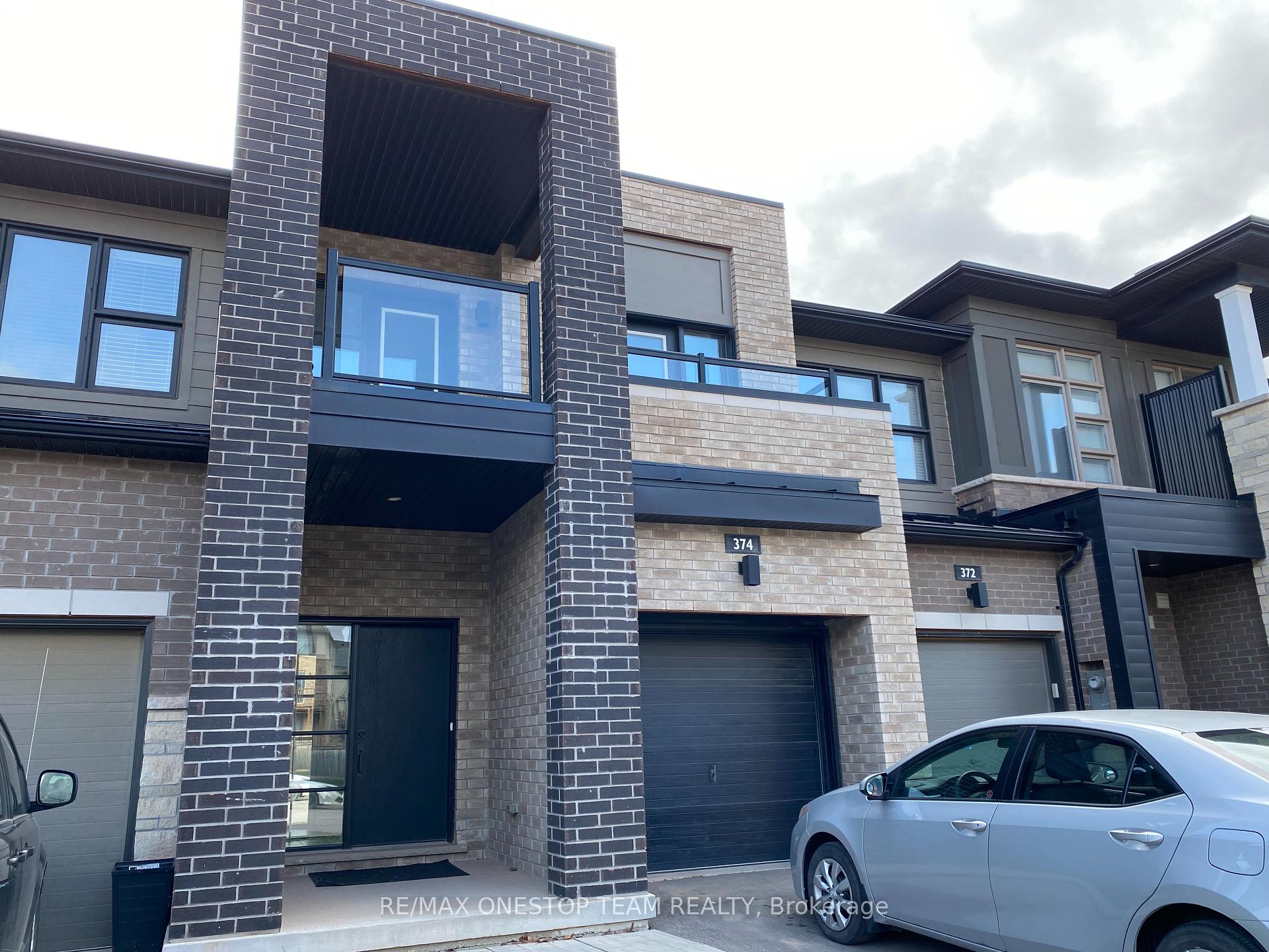 374 Wheat Boom Drive, Oakville, ON L6H 0R4