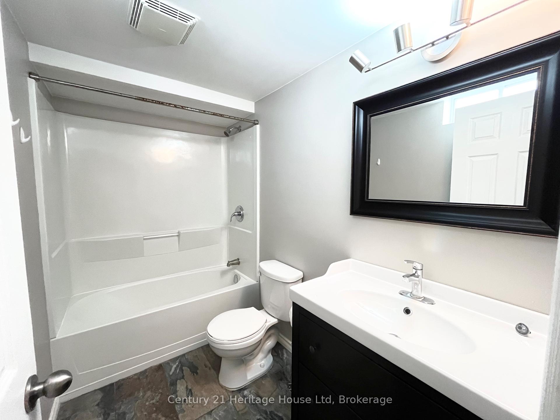 375 West Acres Drive, Guelph, ON N1H 7B3