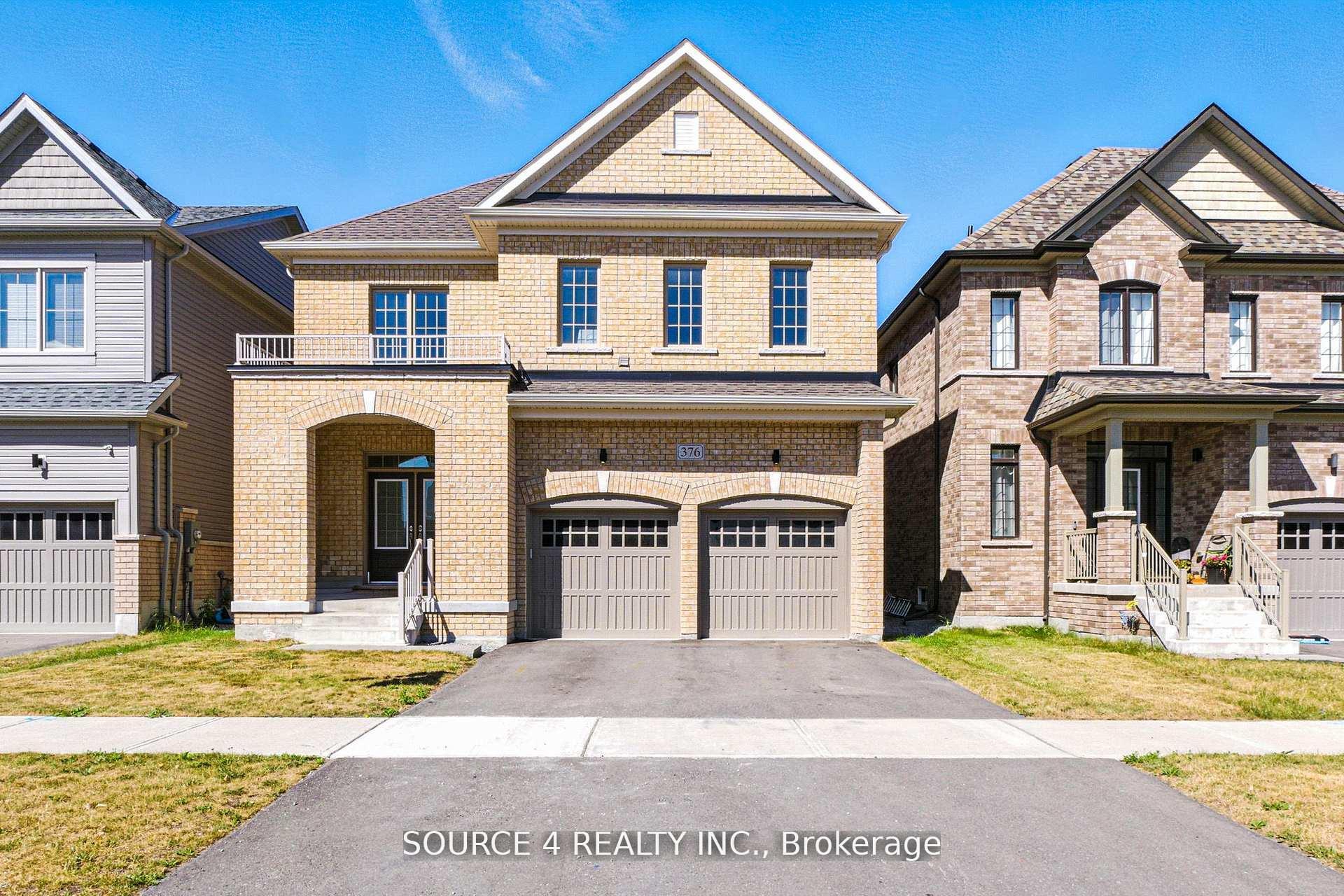 376 Danny Wheeler Boulevard, Georgina, ON L4P 1J5