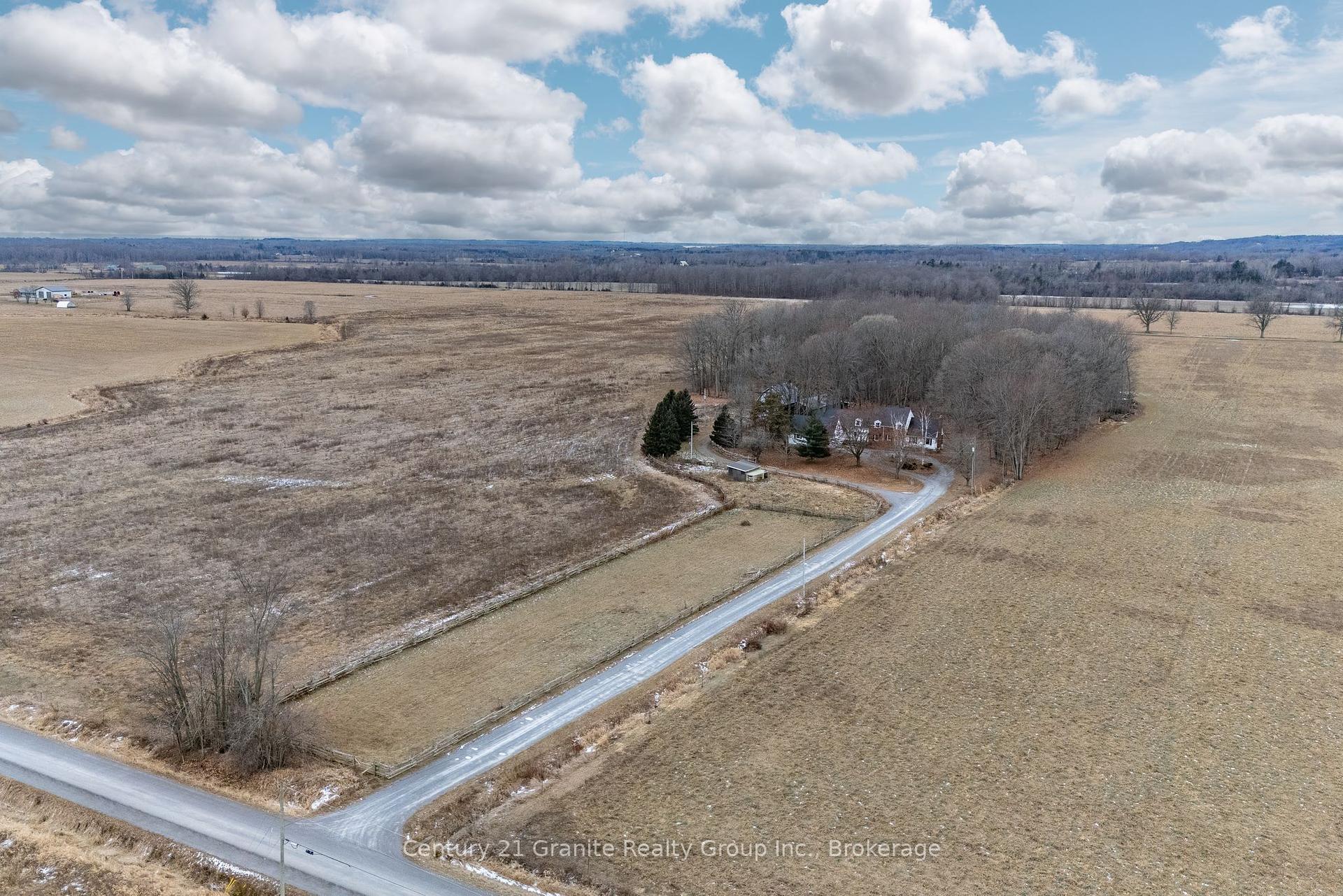 376 McMaster Road, Quinte West, ON K8V 5P7