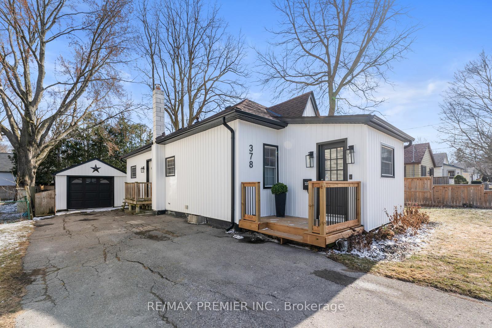 378 Andrew Street, Newmarket, ON L3Y 1H4