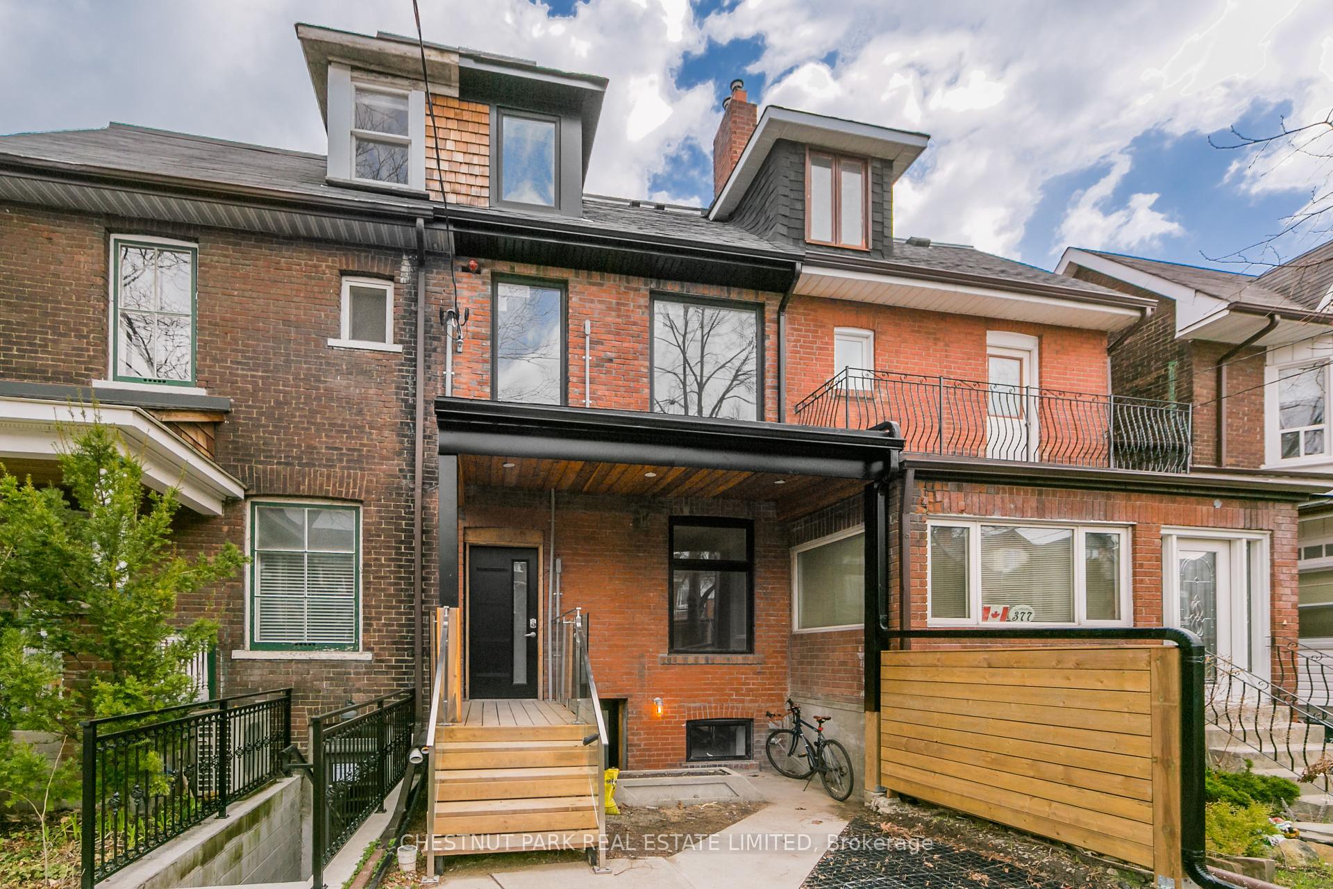 Flat 3 - 379 Clarens Avenue, Toronto, ON M6H 3W2