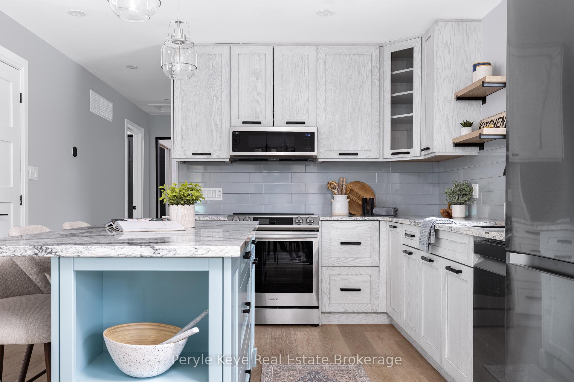 38 Andrea Drive, Bracebridge, ON P1L 1C5