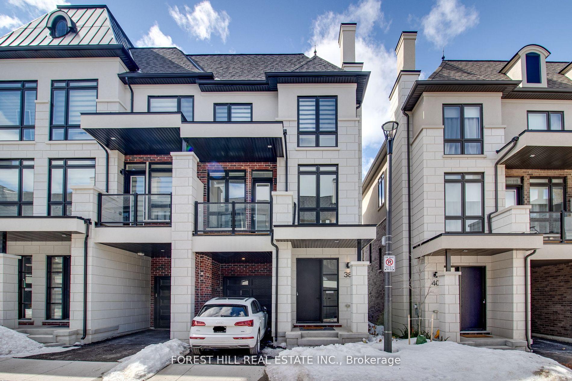 38 Chiara Rose Lane, Richmond Hill, ON L4E 1L4