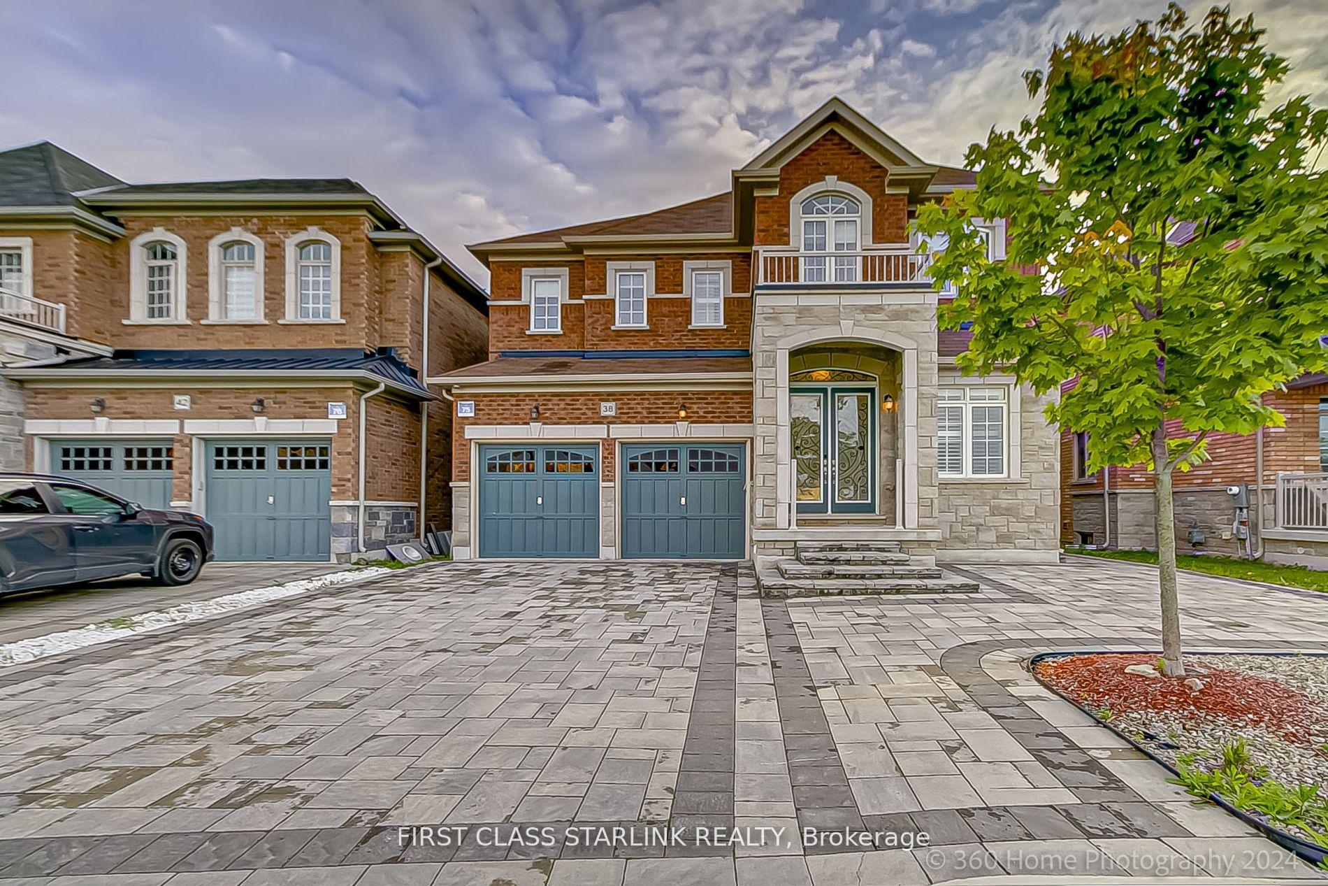 38 Crane Street, Aurora, ON L4G 7C4