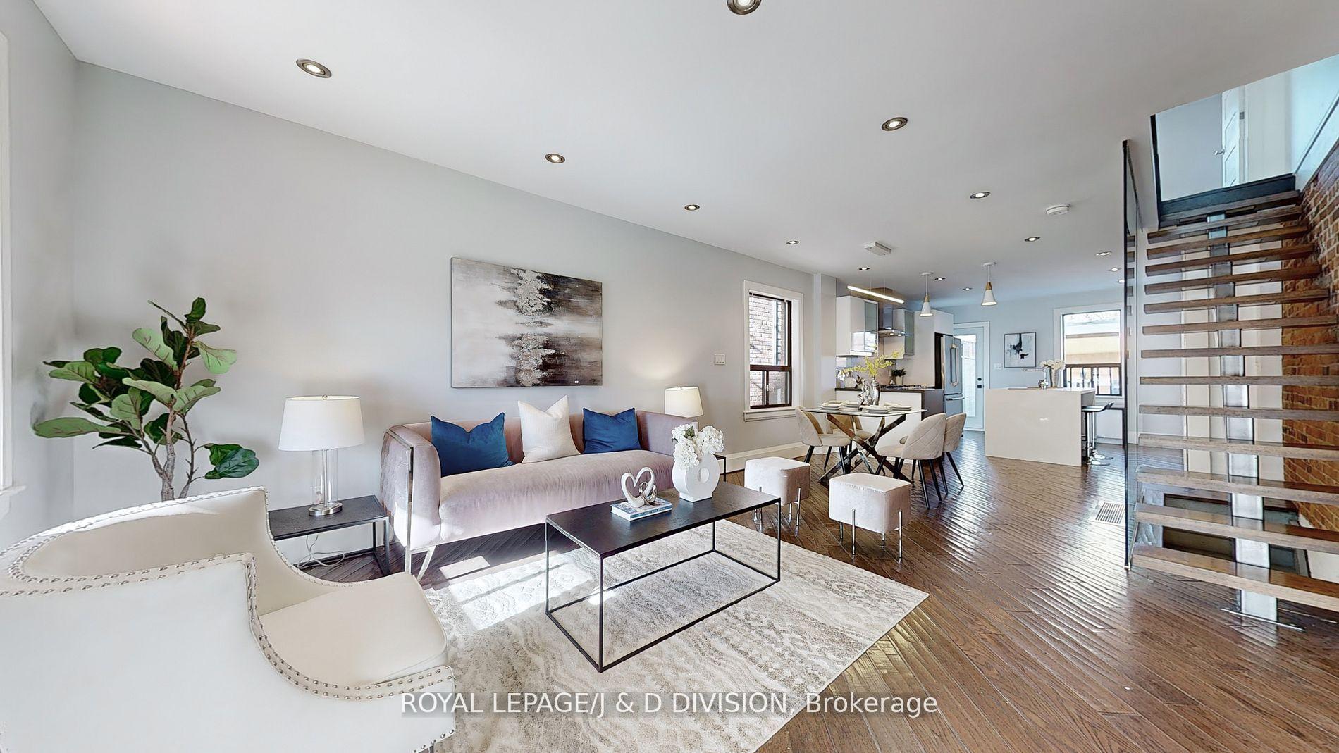 38 Fielding Avenue, Toronto, ON M4J 1R5