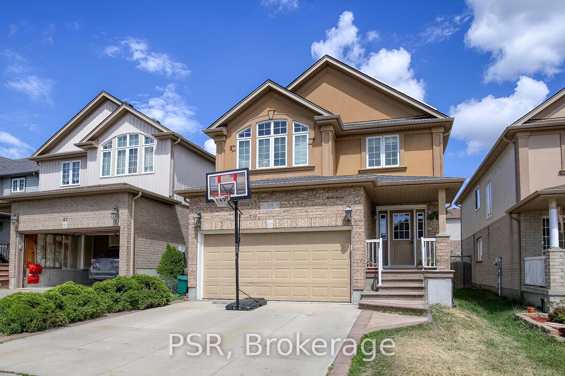 38 Huck Crescent, Kitchener, ON N2N 0A4