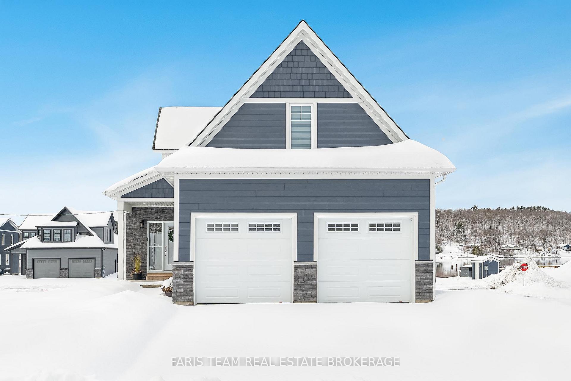 38 Magazine Street, Penetanguishene, ON L9M 0W7