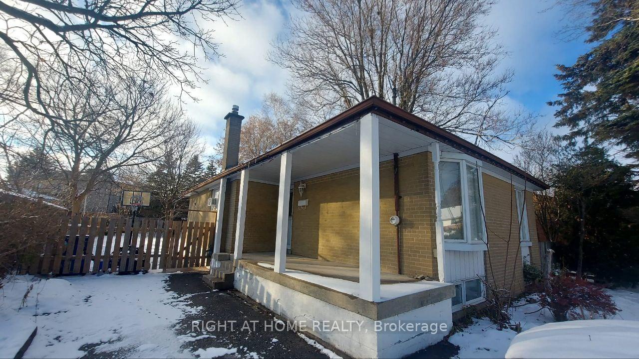 Main - 38 Stoddart Drive, Aurora, ON L4G 2G3