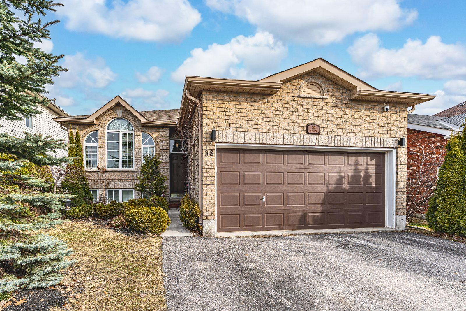 38 Touchette Drive, Barrie, ON L4N 6A1