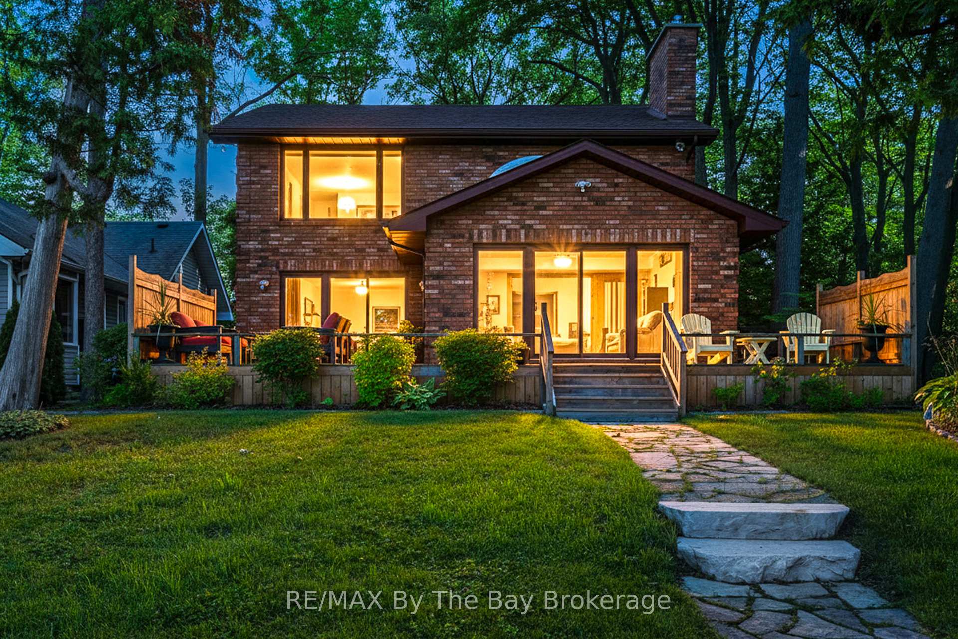 Tiny Real Estate MLS® Listings & Houses For Sale