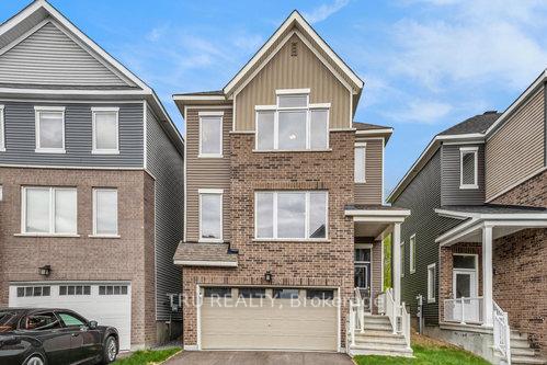 380 Appalachian Circle, Barrhaven, ON K2J 6X3
