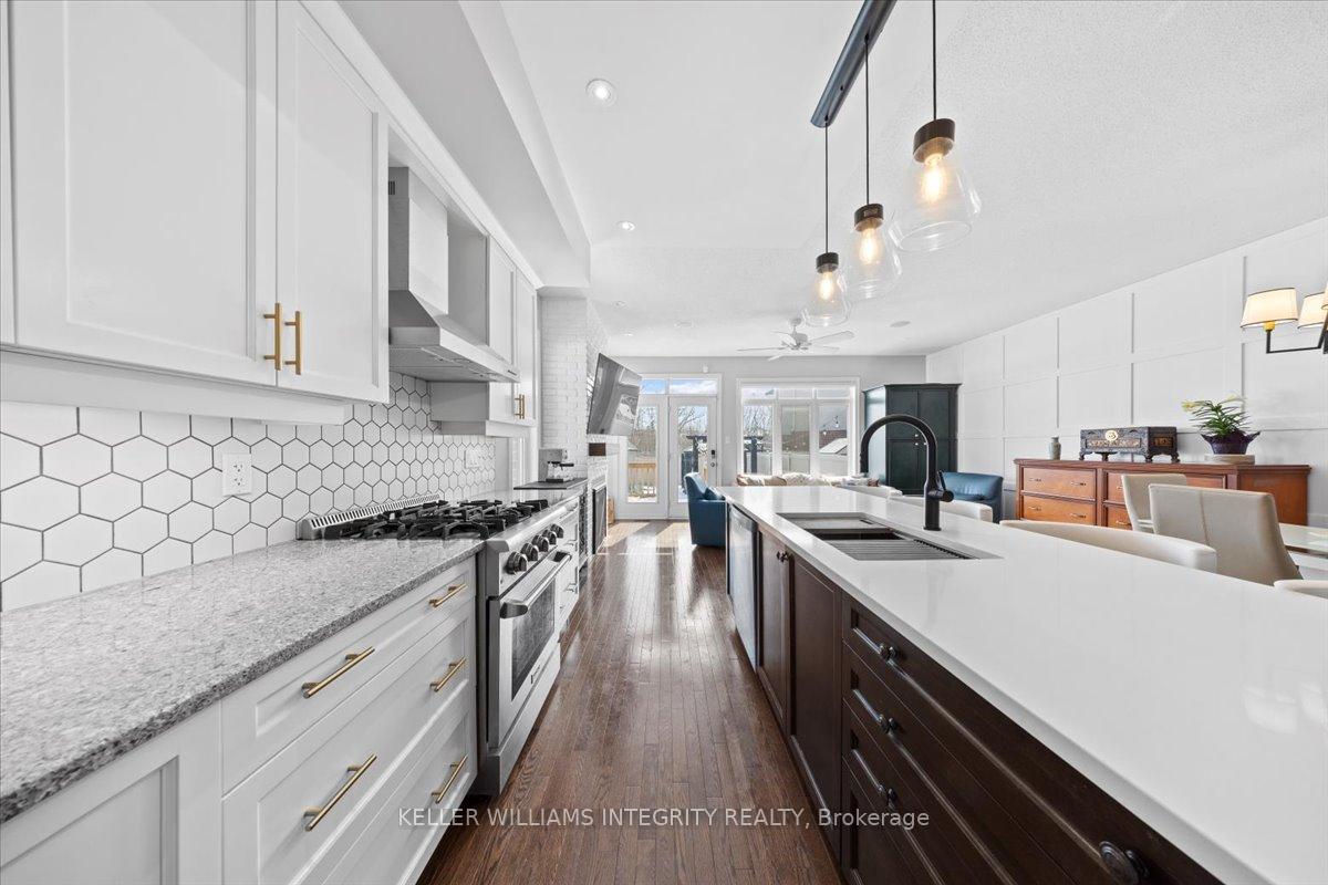 381 Cooks Mill Crescent, Blossom Park - Airport and Area, ON K1V 2N2