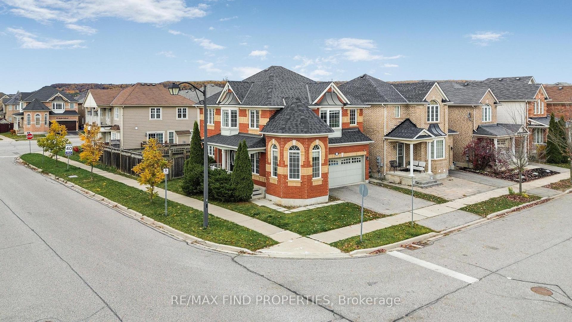381 Ware Crescent, Milton, ON L9T 0N2