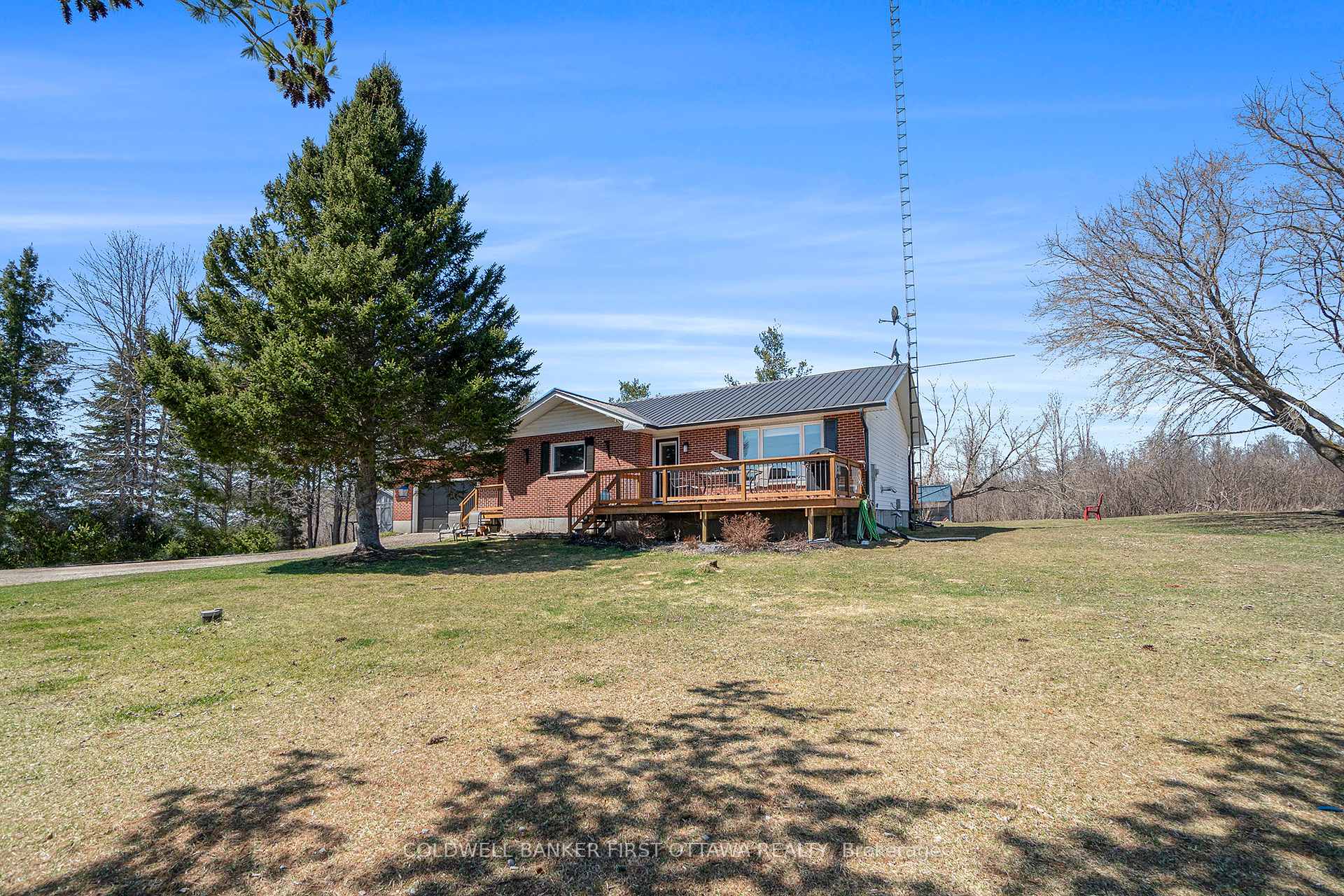 3820 Scotch Line, Tay Valley, ON K7H 3C5