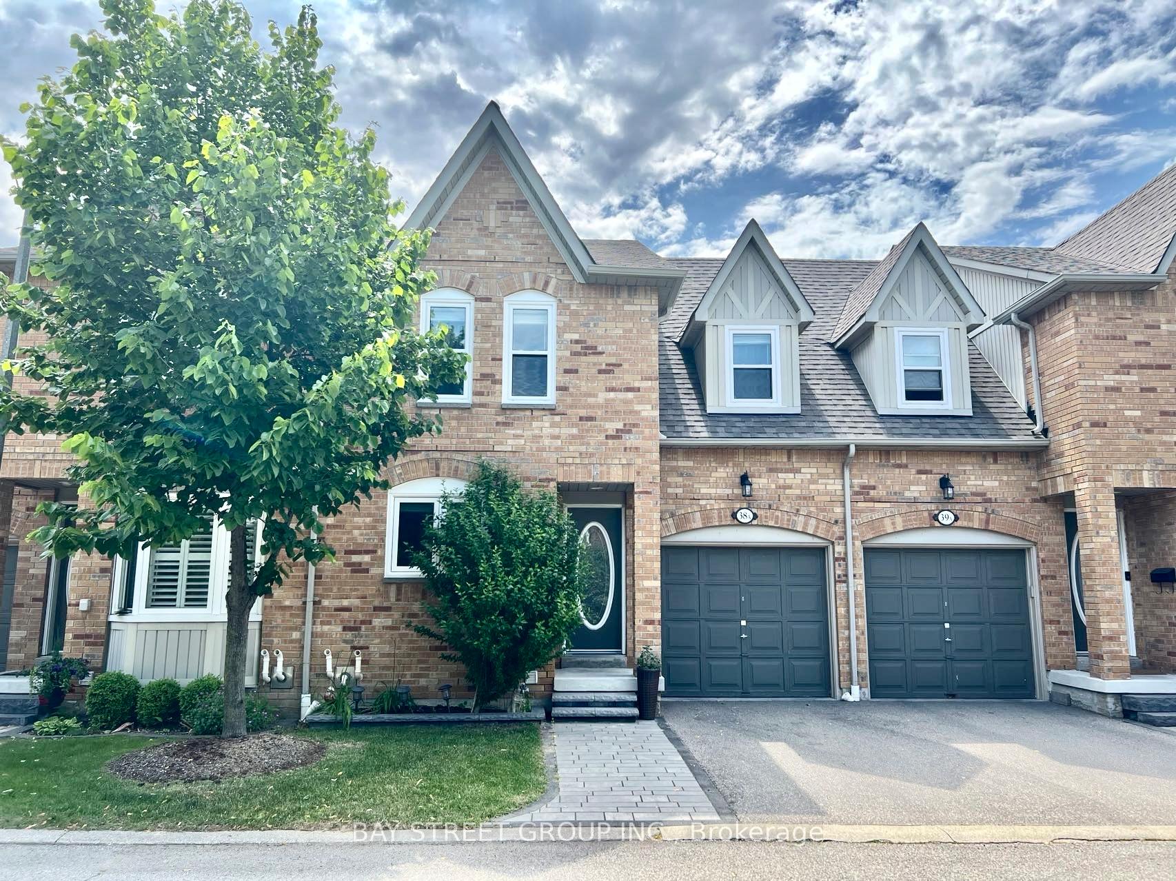38A Upper - 5940 Glen Erin Drive, Mississauga, ON L5M 5W9