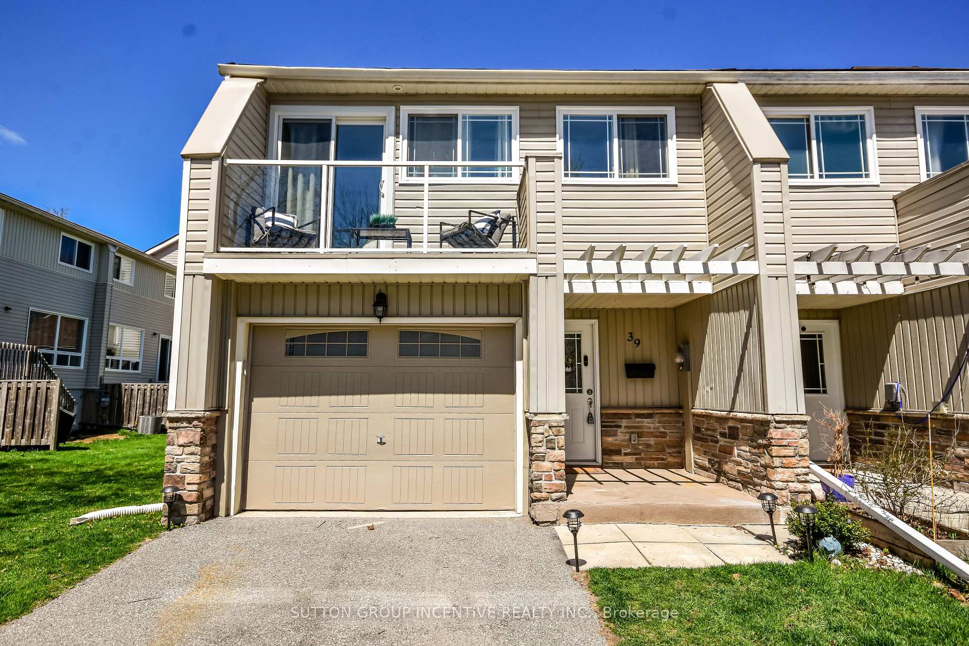 39 - 12 Lankin Boulevard, Orillia, ON L3V 6T2