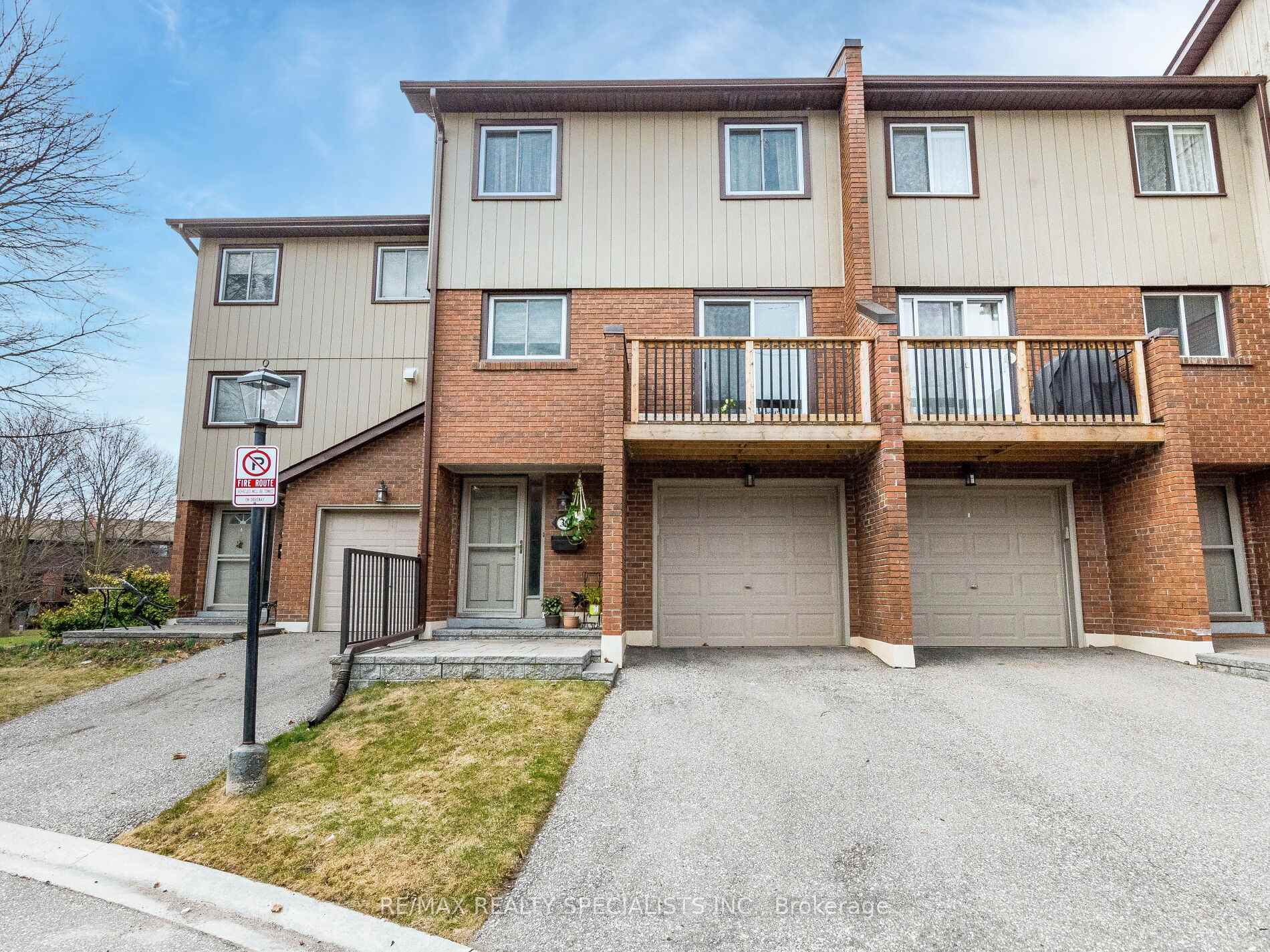 39 - 1764 Rathburn Road E, Mississauga, ON L4W 2N8